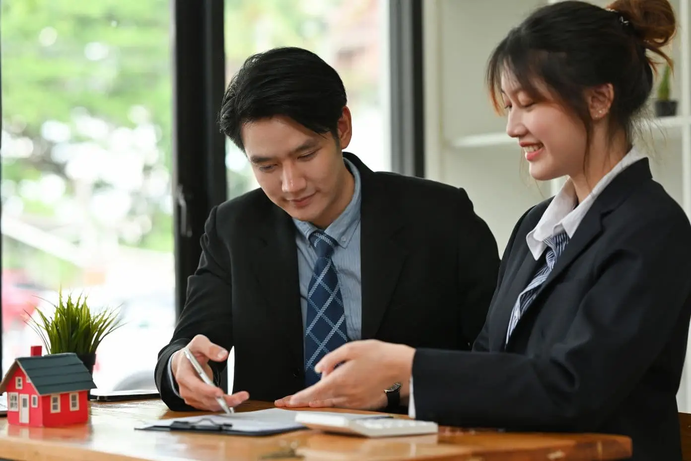 Đâu là ưu điểm và nhược điểm của vay tiêu dùng?